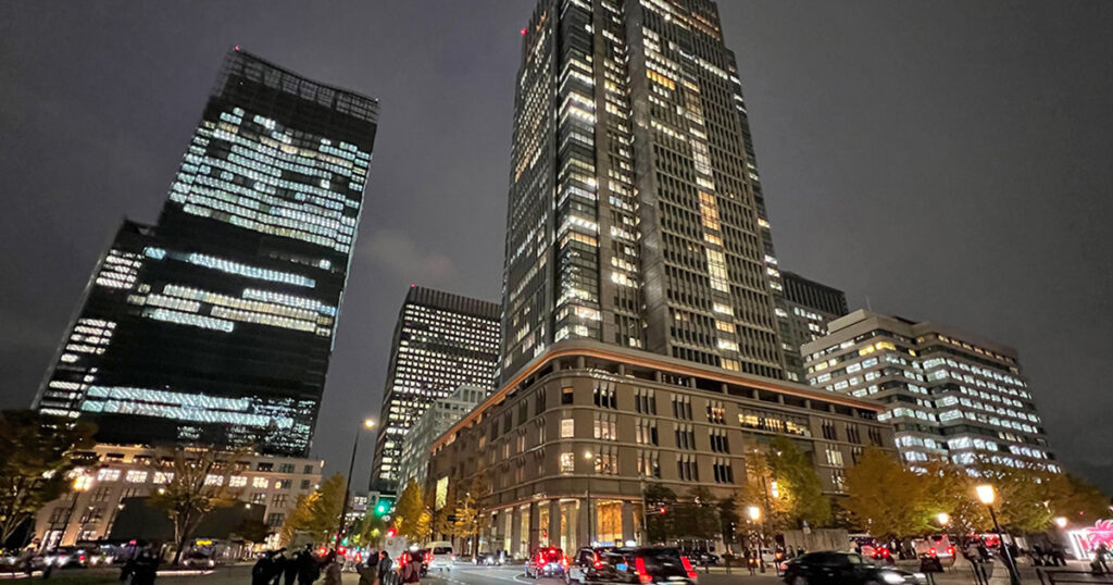 【新店舗オープン・12月15日】ツタバ丸の内！TSUTAYA BOOKSTORE MARUNOUCHI！スタバ×ツタヤ 丸ビル！ | すたまる ...